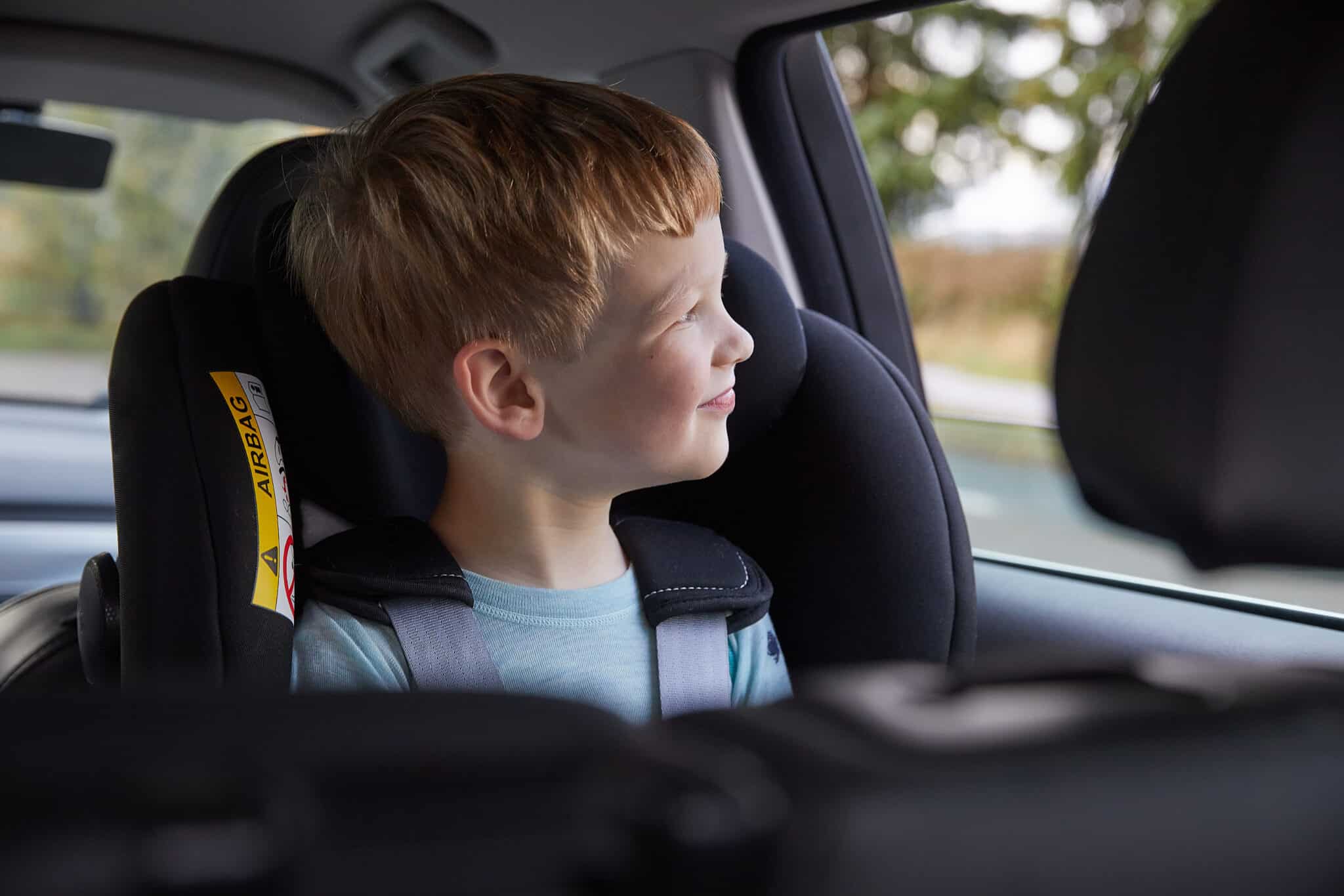 Dette sier lovverket om barn i bil - Trygg Trafikk